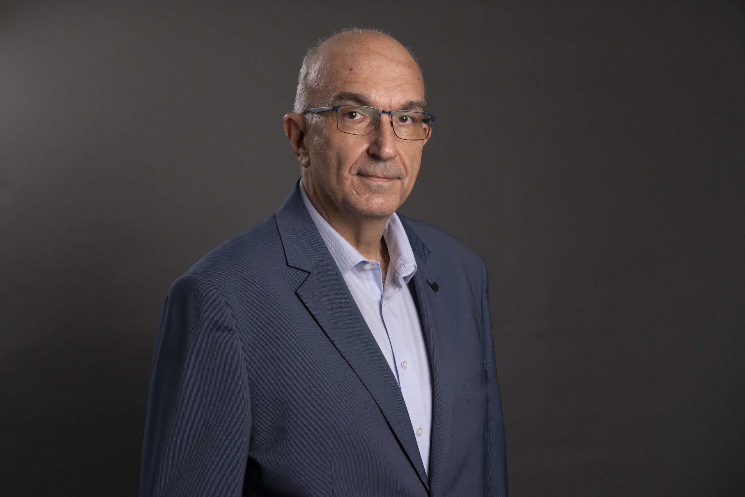 Nick Peppas - Aluman